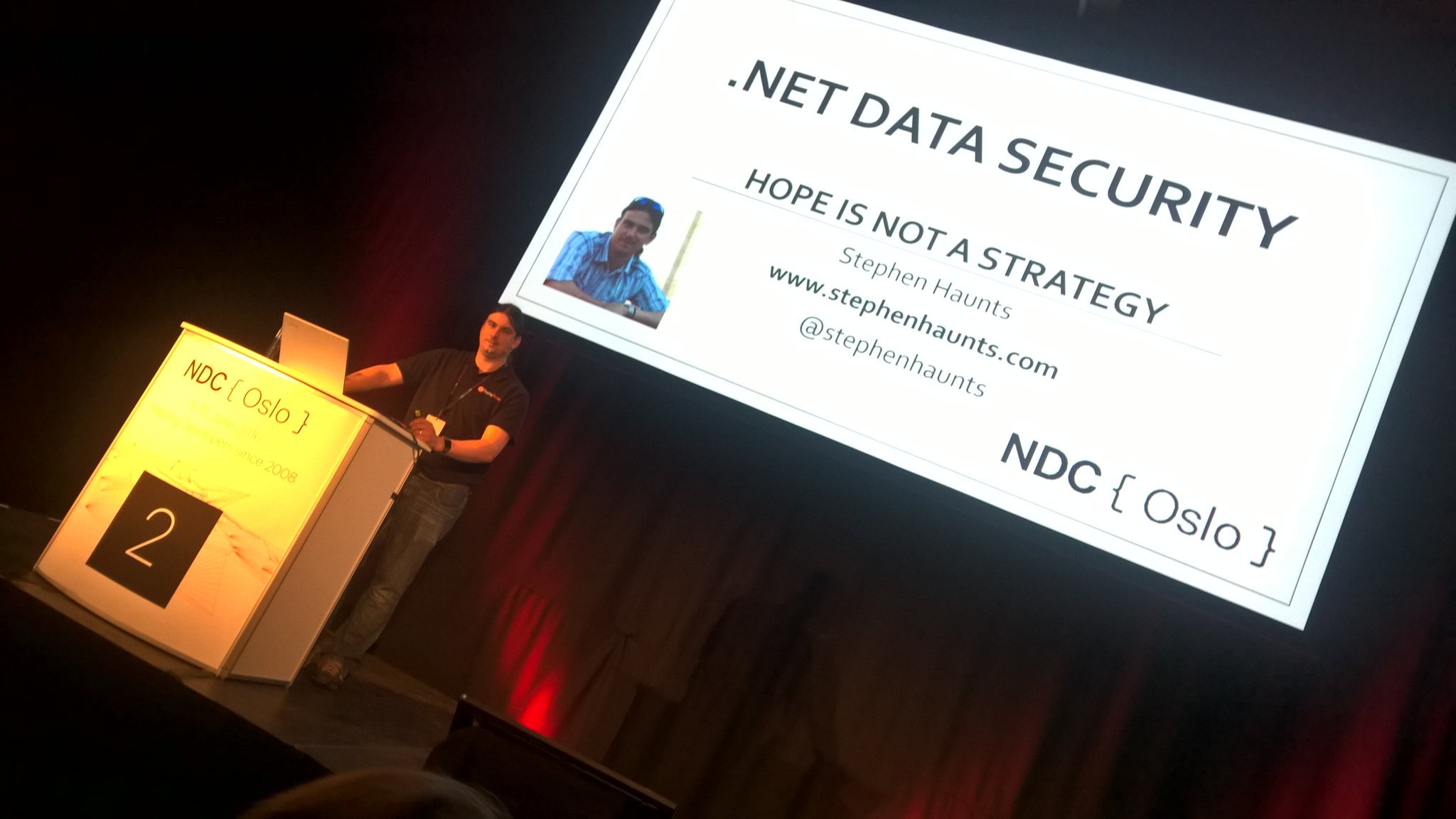 Stephen Haunts {Writer & Speaker} : Stephen Haunts Presenting at NDC Oslo